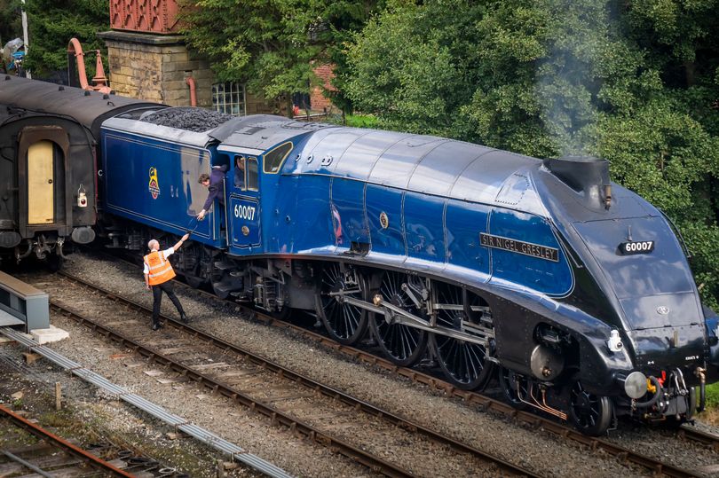 See the world-famous Locomotive Sir Nigel Gresley as it passes through ...