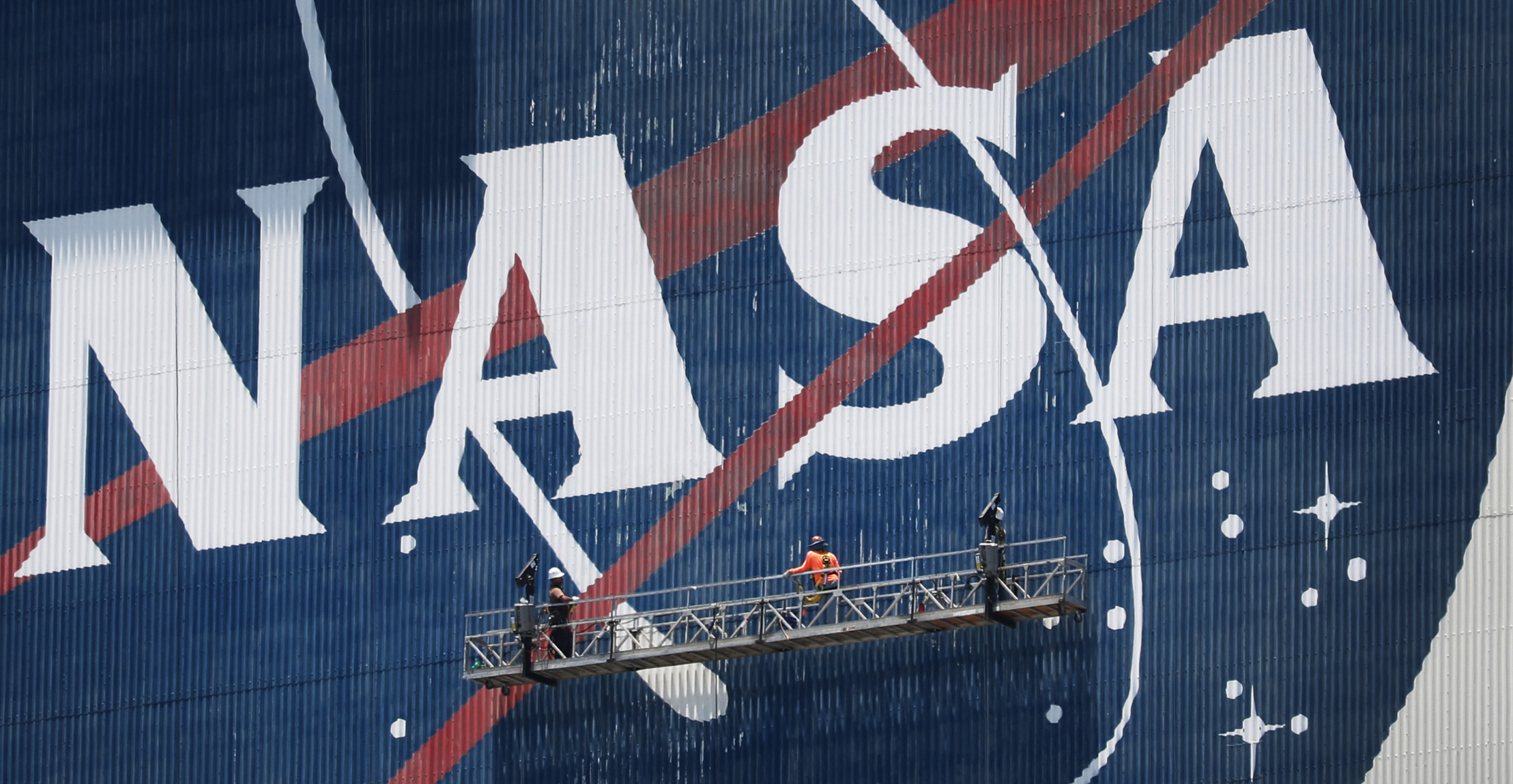 NASA facing cuts as space industry executives lobby Trump