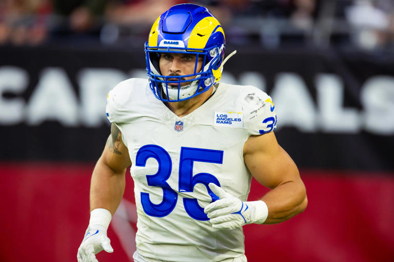 Rams special teams star Jake Hummel signs with the Ravens