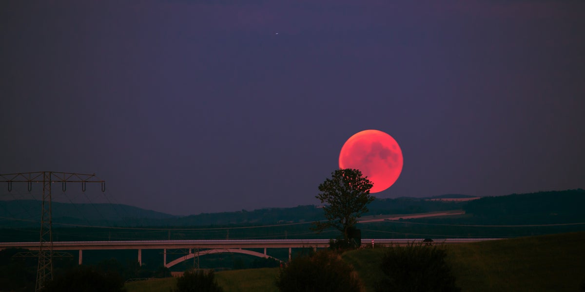This Is Why The Moon Is Turning Blood Red Tonight
