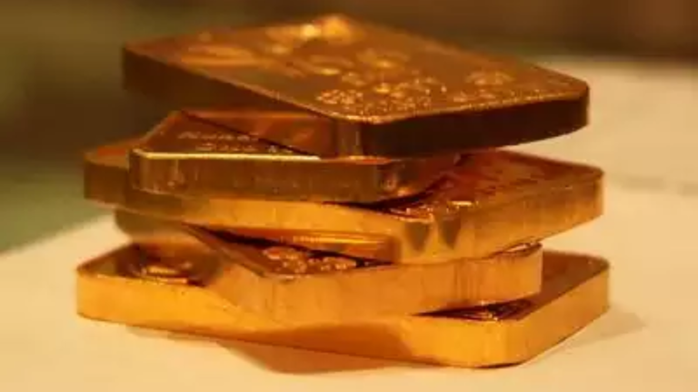 Gold hits all-time high amid rising global demand and bullish sentiment Gold hits all-time high amid rising global demand and bullish sentiment