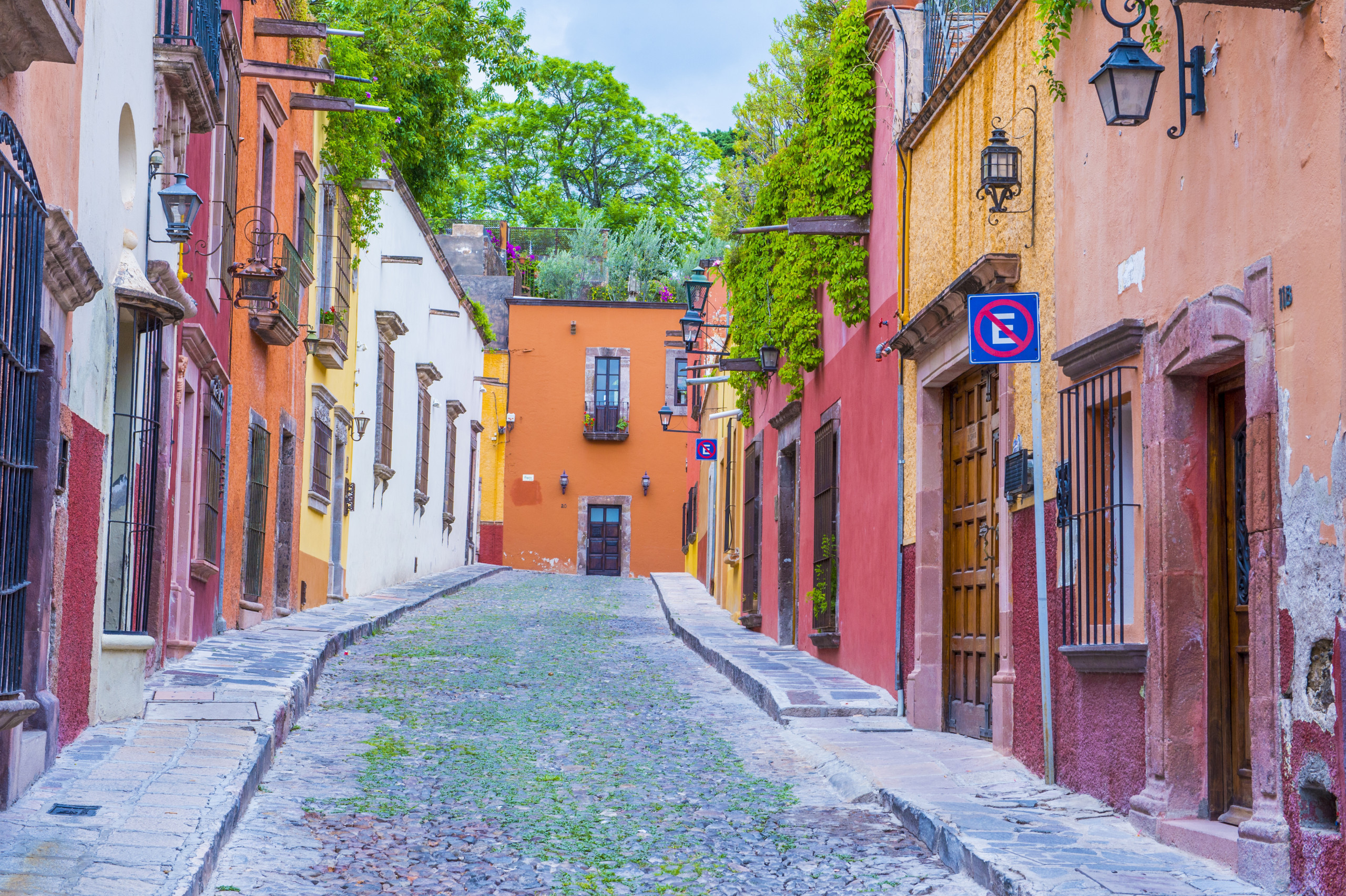 These are the most colorful cities in the world