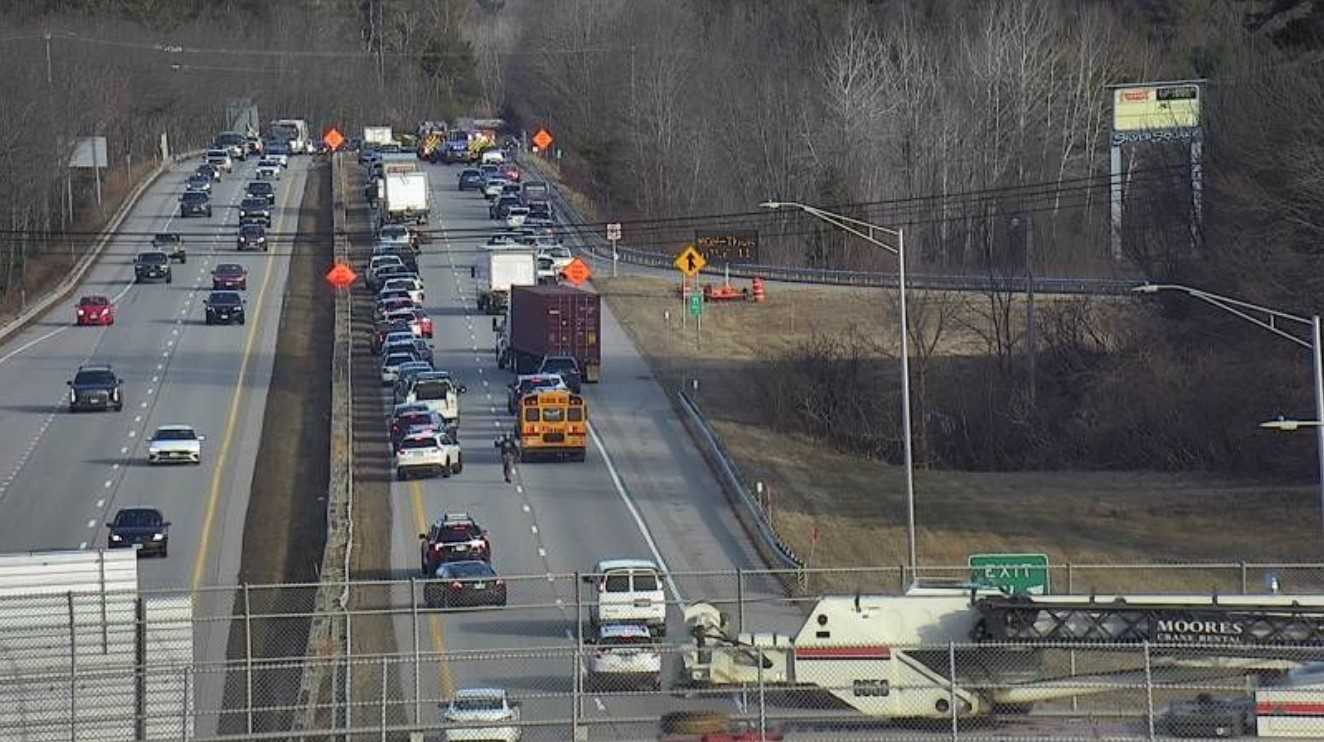 Spaulding Turnpike back open after crash in Dover