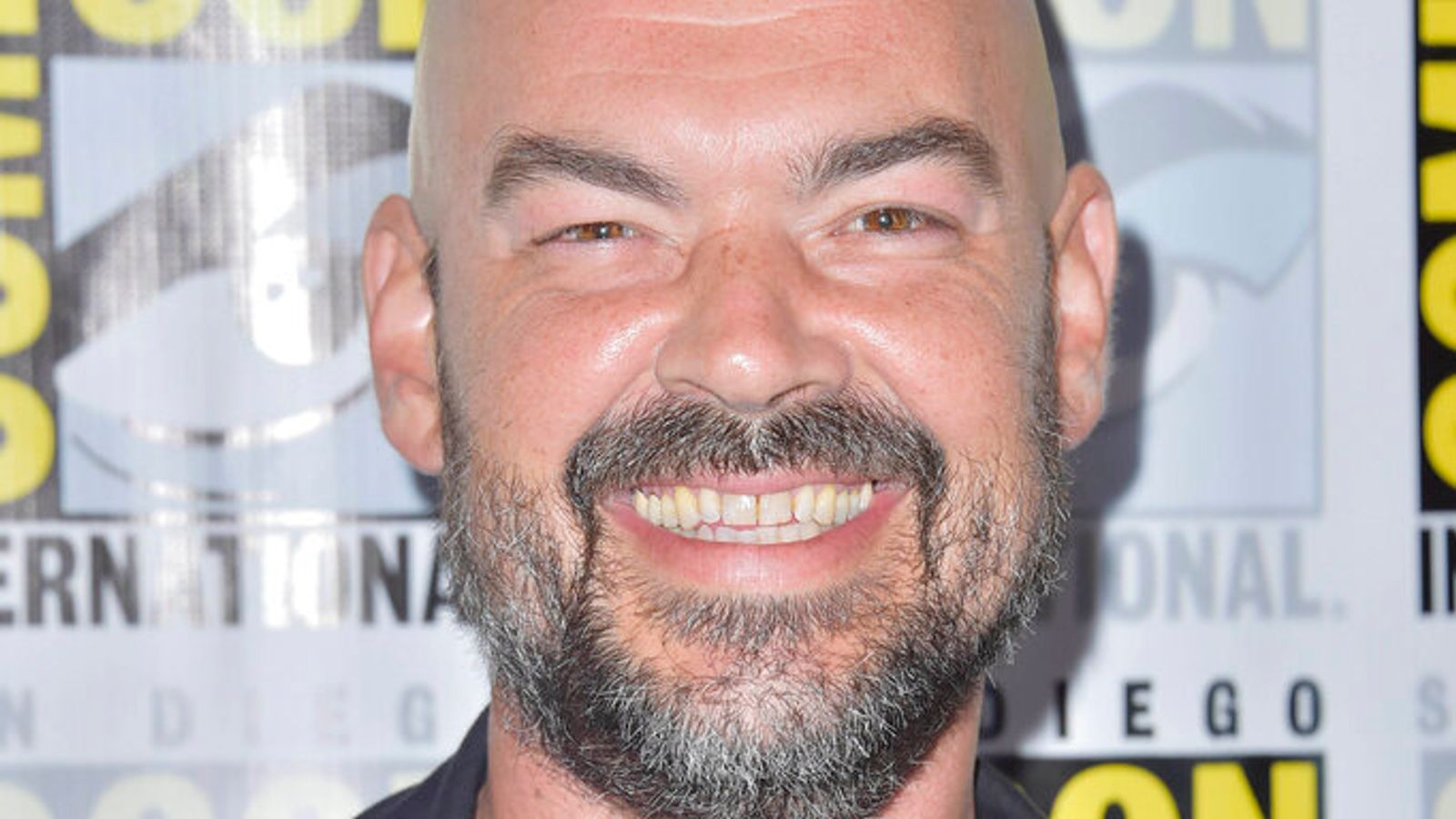 Wife of celebrity ghost hunter arrested after 'trying to hire hitman to ...