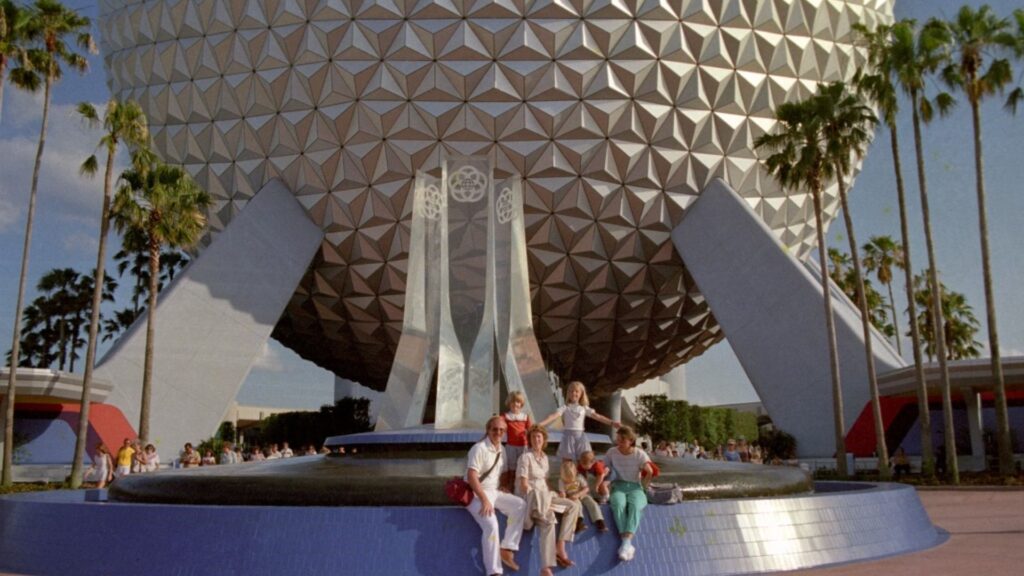 Photos That Capture EPCOT in the ’80s
