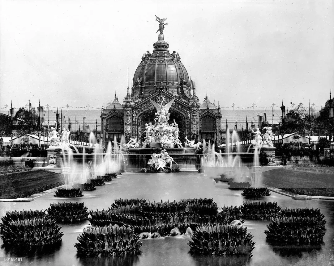 25 Stunning World's Fair Photos Through the Decades