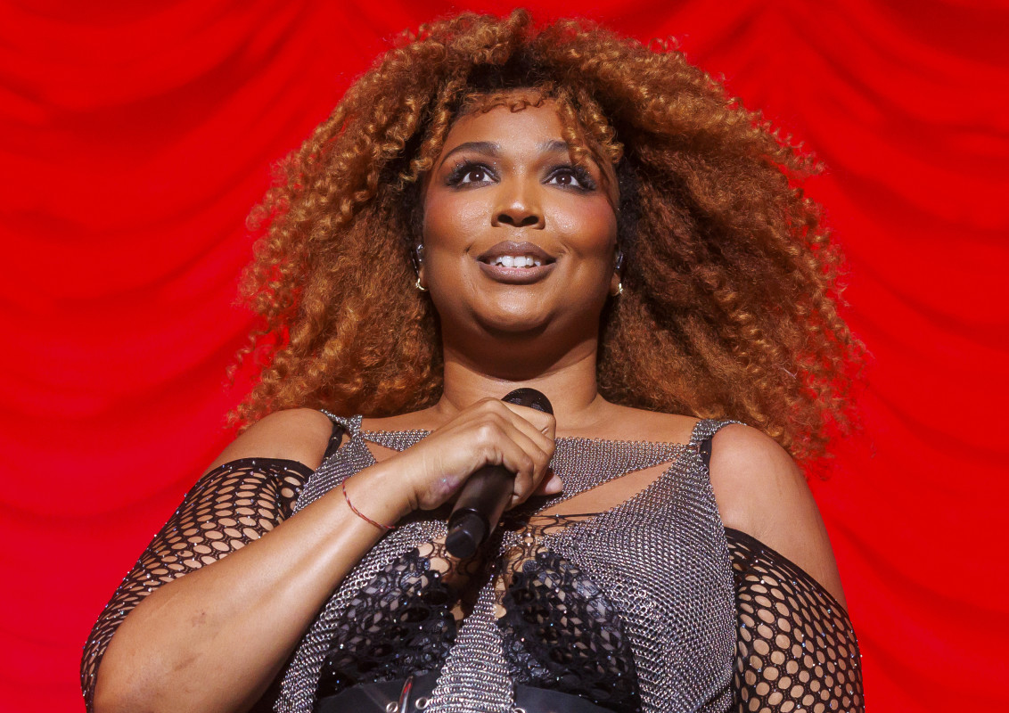 Lizzo Dons Bodysuit and Fishnets in New Video After Weight Loss ...
