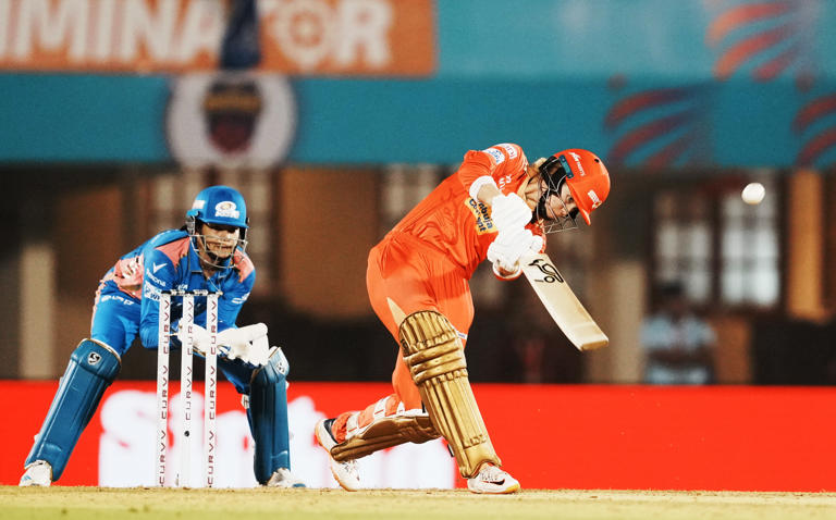 Matthews, Sciver-Brunt carry Mumbai Indians into WPL final