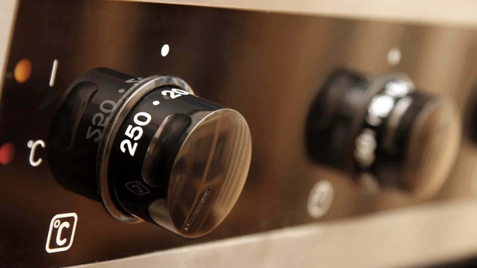 Is Your Oven Due For Replacement? Key Signs