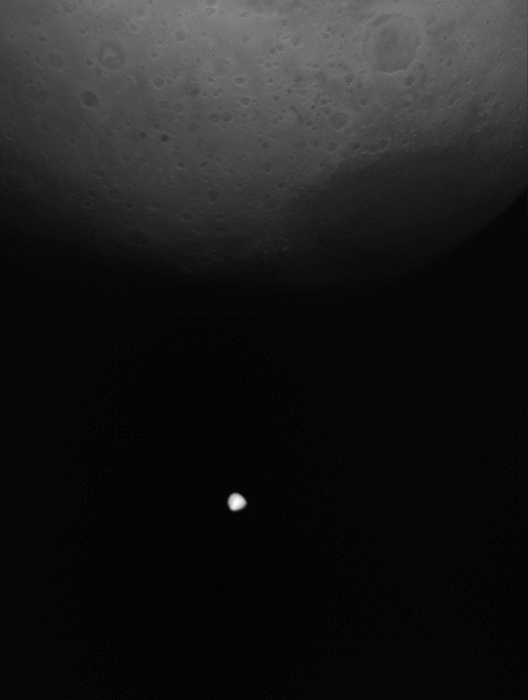 Tiny Mars moon Deimos gets a rare close-up, thanks to Europe's Hera ...