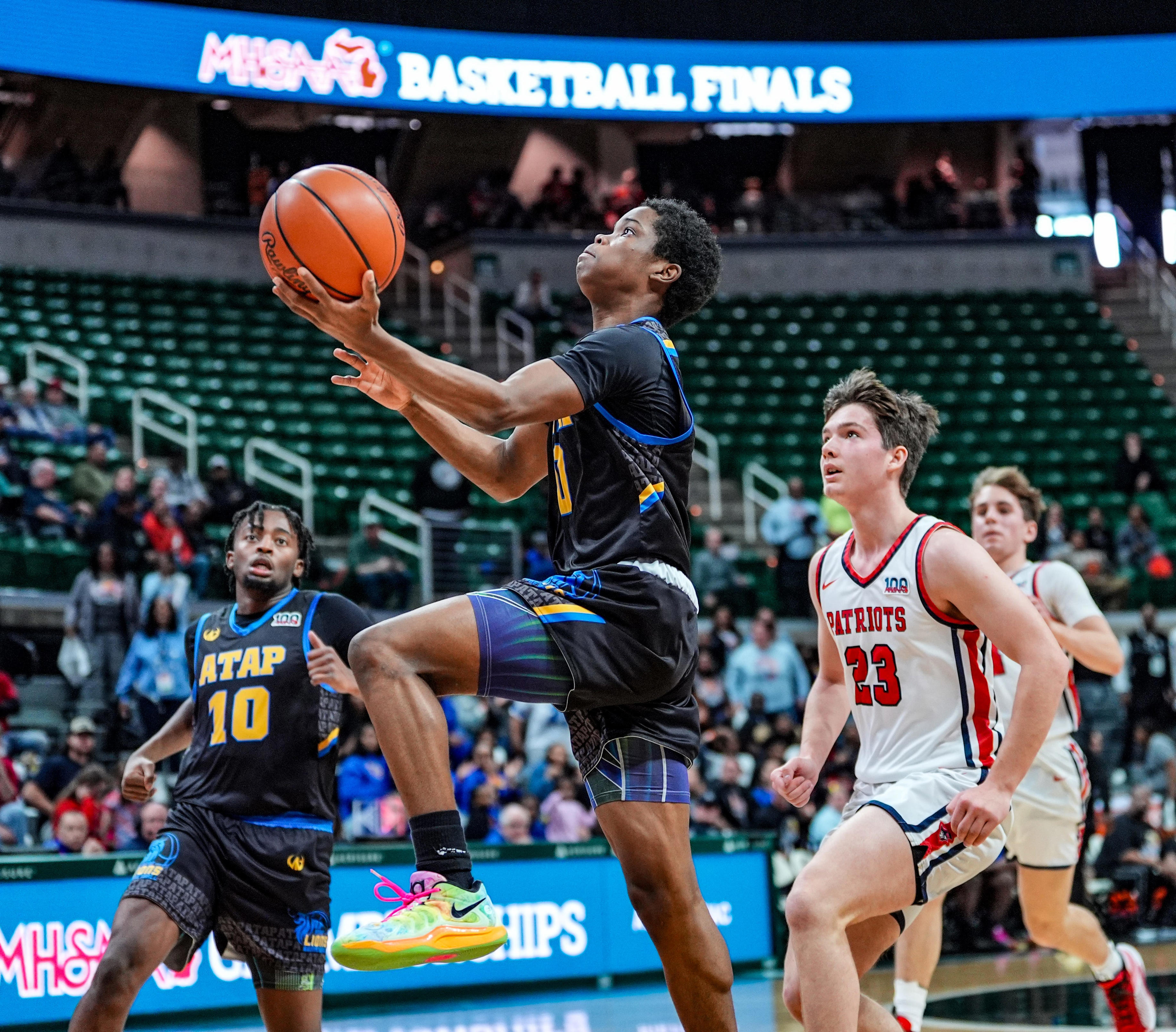 Freshman Lewis Lovejoy and dad Orlando lead A&T Academy of Pontiac to ...