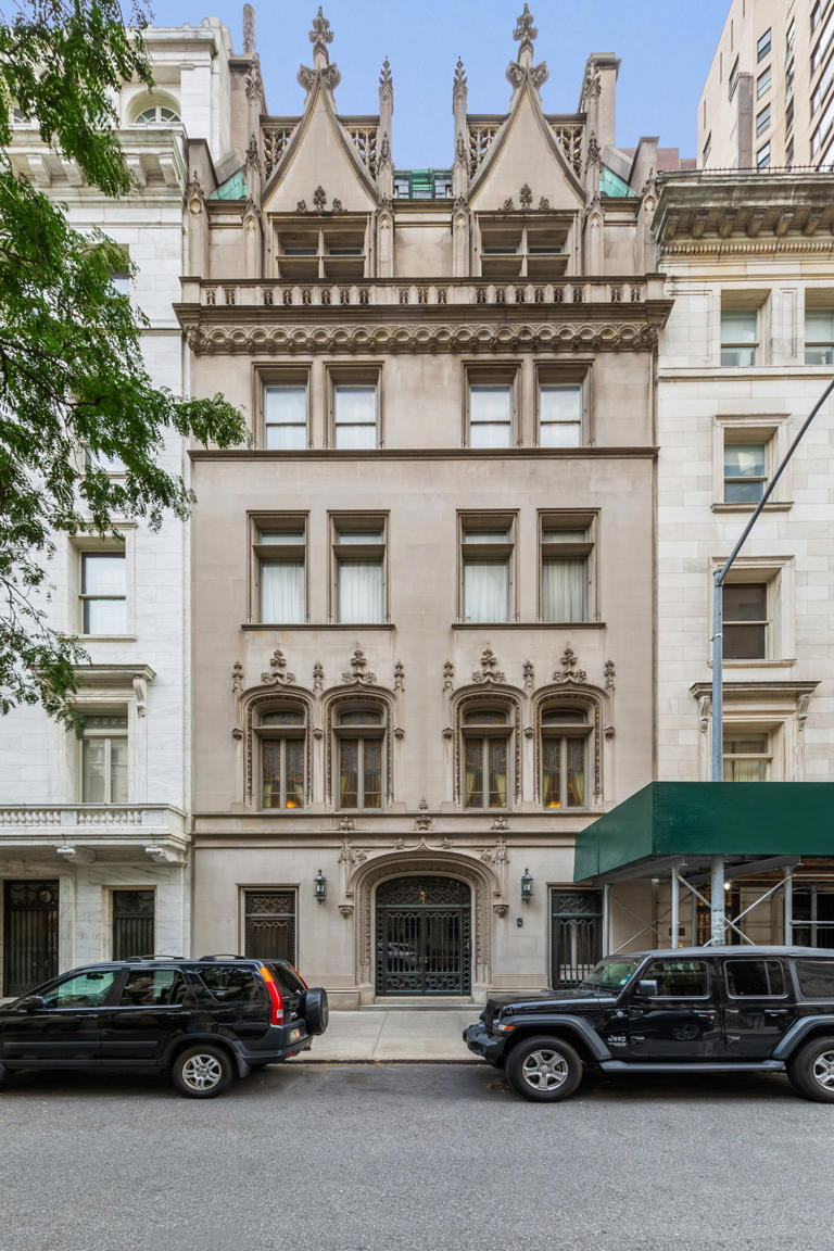 The largest private residence in Manhattan has just received a $9M ...
