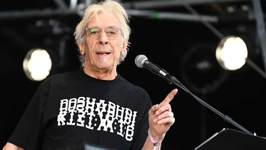 Why did John Cale leave the Velvet Underground?
