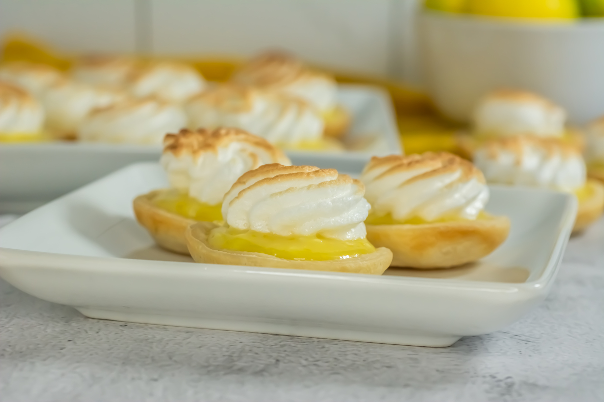 Easy Mini Lemon Meringue Pies Recipe