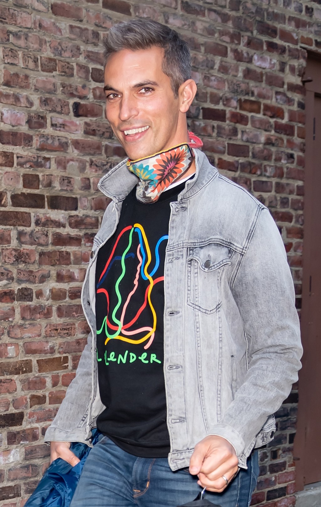 NPR told gay host Ari Shapiro not to attend Pride event — then reversed ...