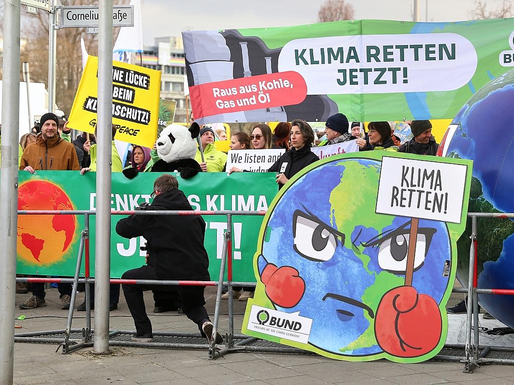 Studie: Politiker unterschätzen Unterstützung für Klimaschutz