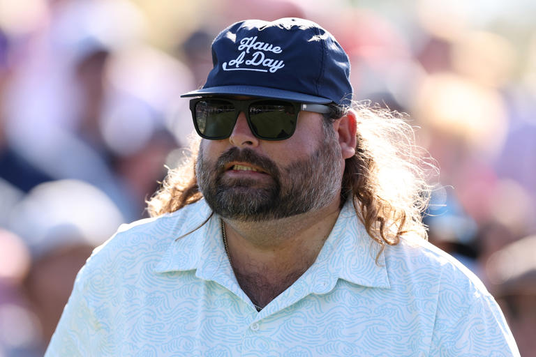 PGA Tour Creator Classic Sees Tiger Woods' Famous Putt on 17 Replicated