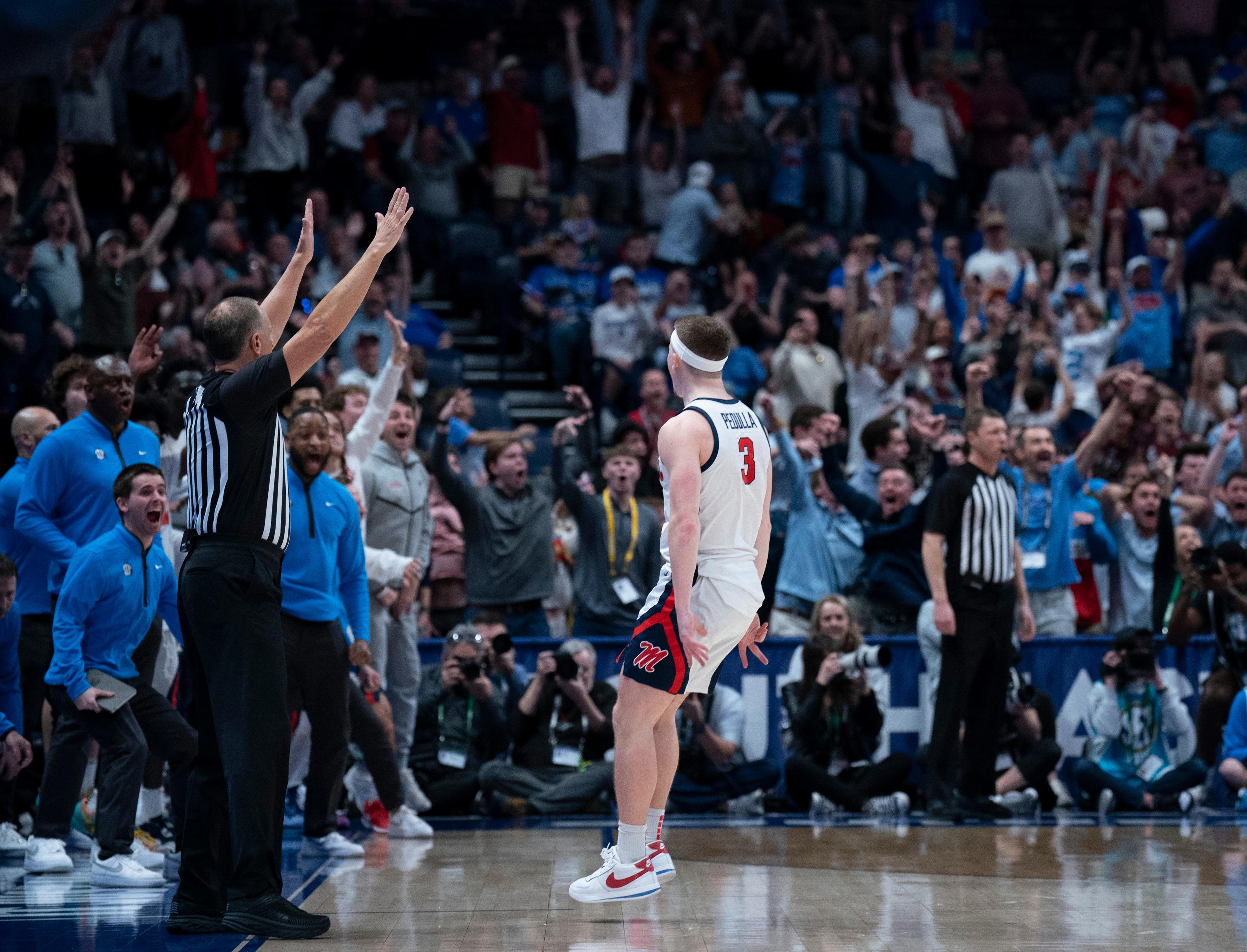 Ole Miss' Sean Pedulla hits game-winning 3-pointer to advance in mens ...