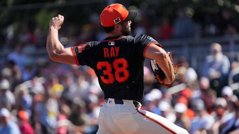 Forgotten San Francisco Giants Pitcher Could Be NL Cy Young Dark Horse