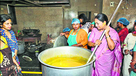 Delhi CM visits Asha Kiran home on the eve of Holi