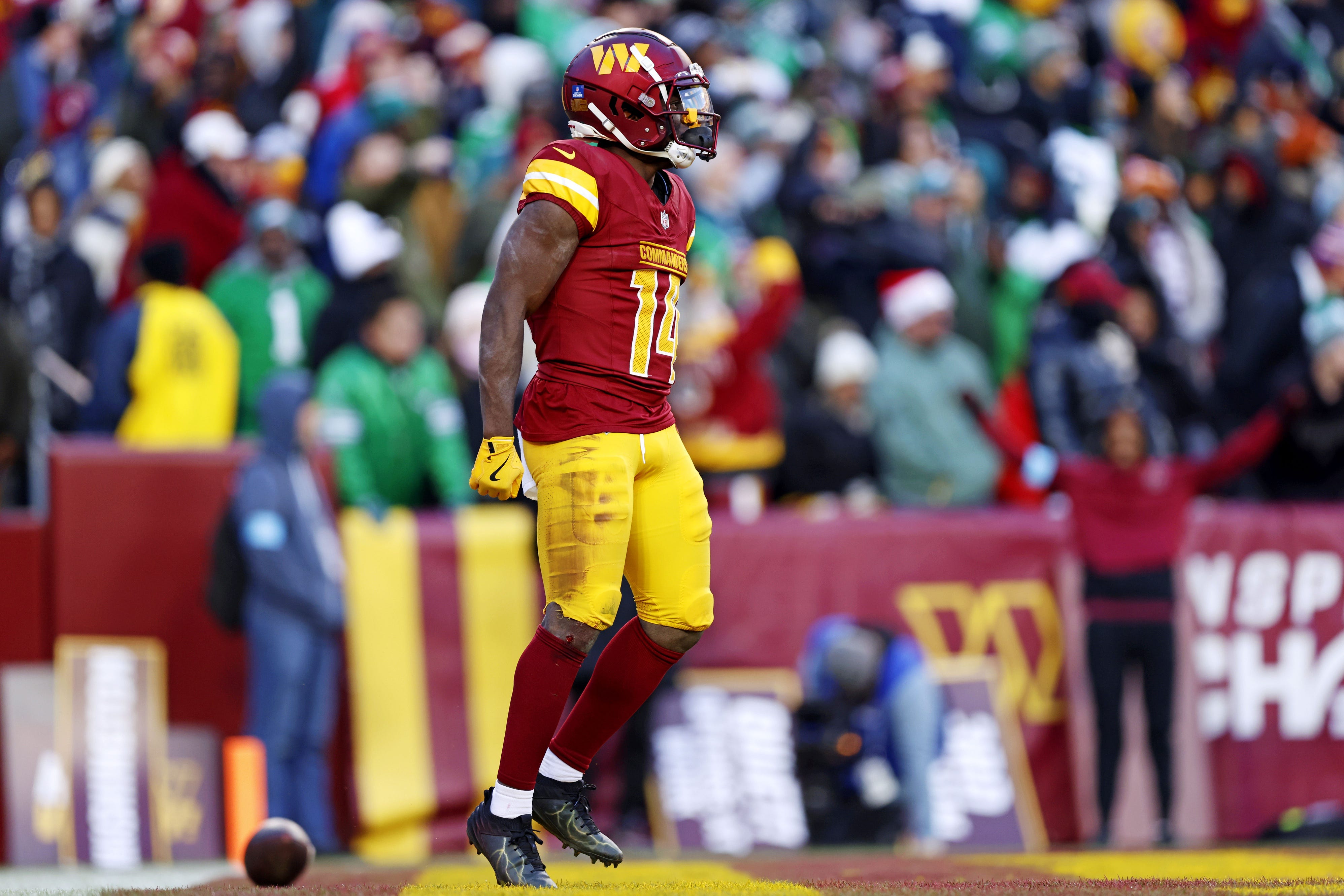 Bears to sign former Commanders WR Olamide Zaccheaus to 1-year deal