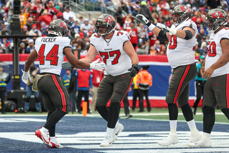 Vikings to sign veteran offensive tackle Justin Skule