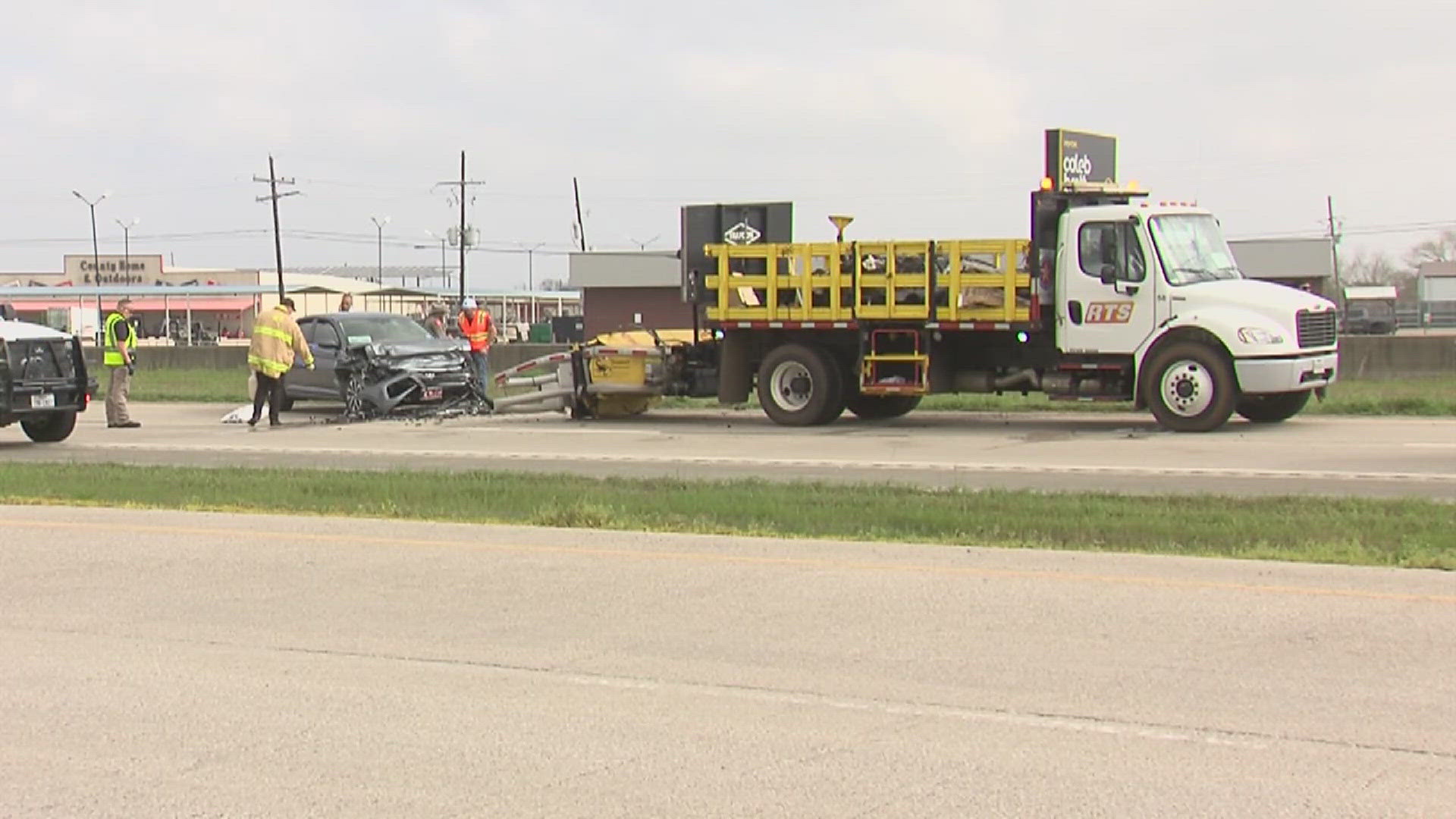 Two injured in crash involving crash truck on Highway 69 near Spurlock Road