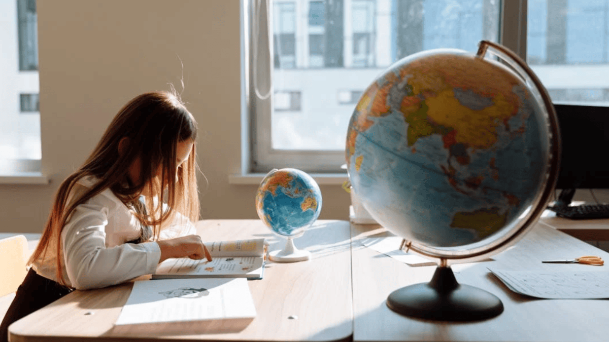 Things to teach your daughter before she turns 12 years old