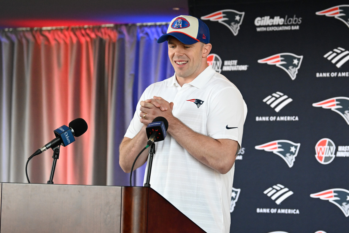 New Patriots LB Robert Spillane has officially started a heartwarming ...