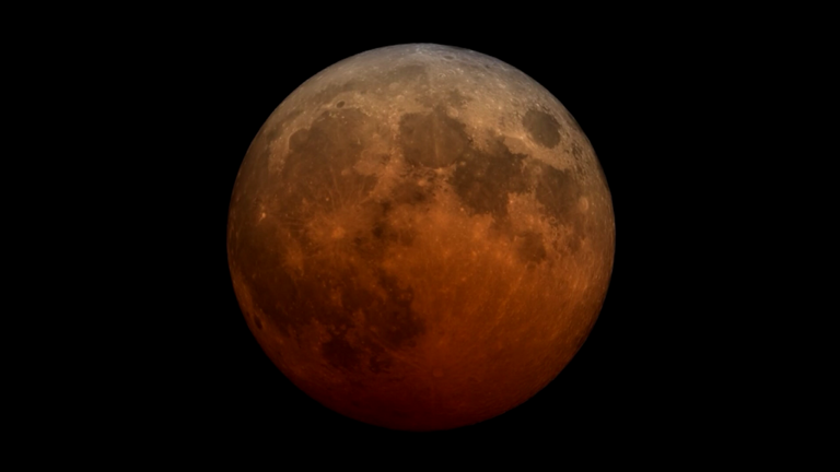Scientists at Chicago's Adler Planetarium are excited about total lunar ...