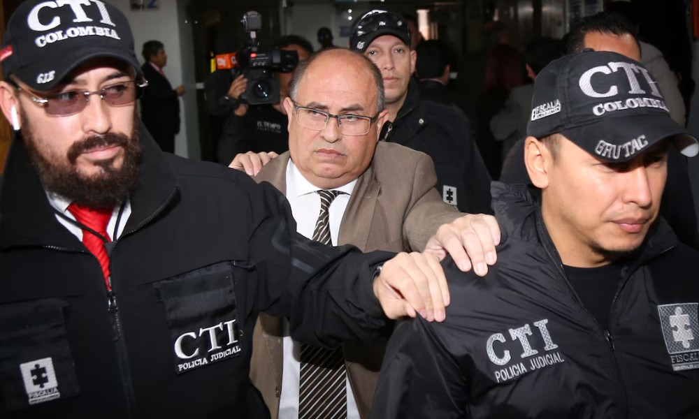 Confirman condena contra exfiscal Fabio Martínez por interceptaciones ...