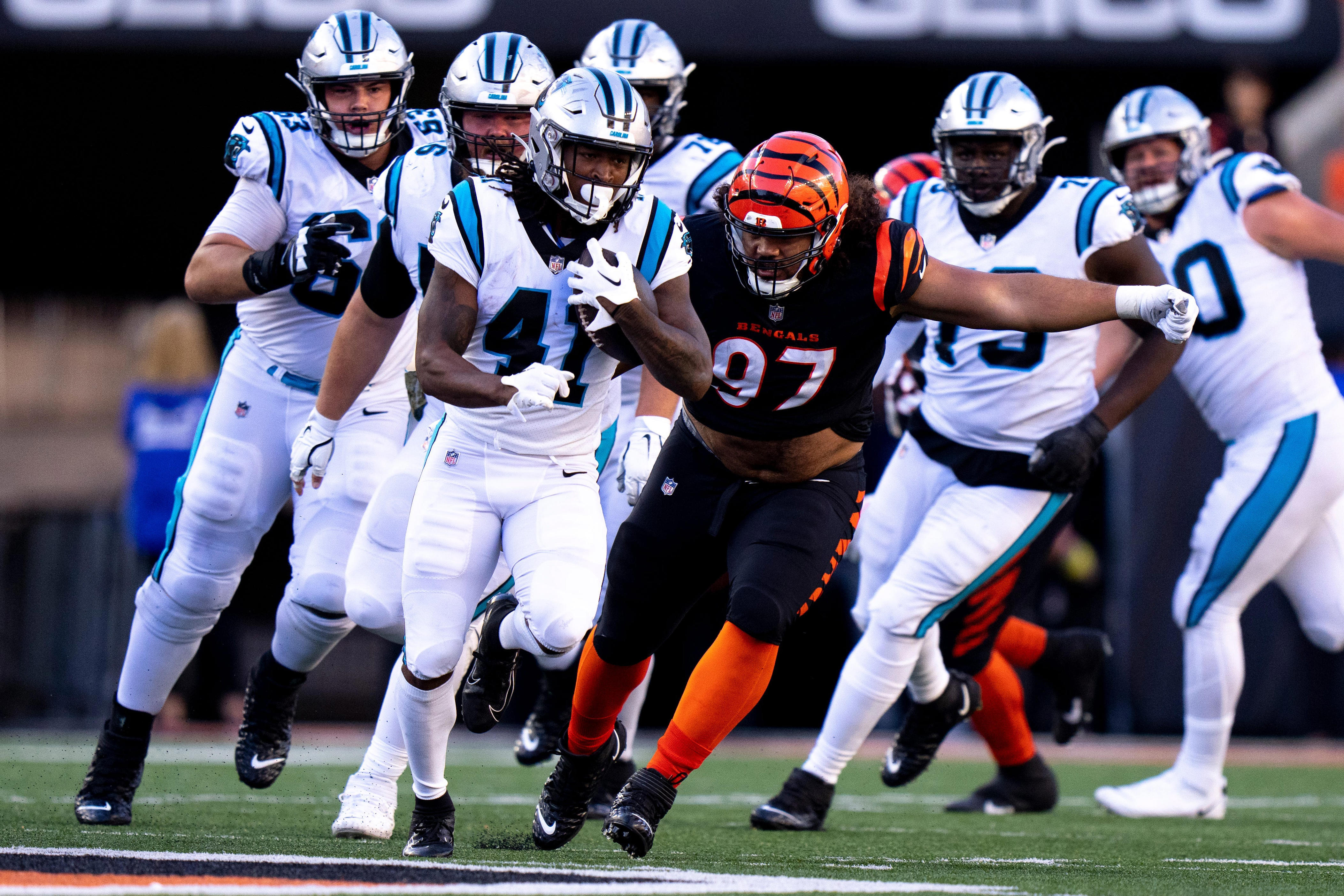 Bengals lose another free agent as lack of moves continues