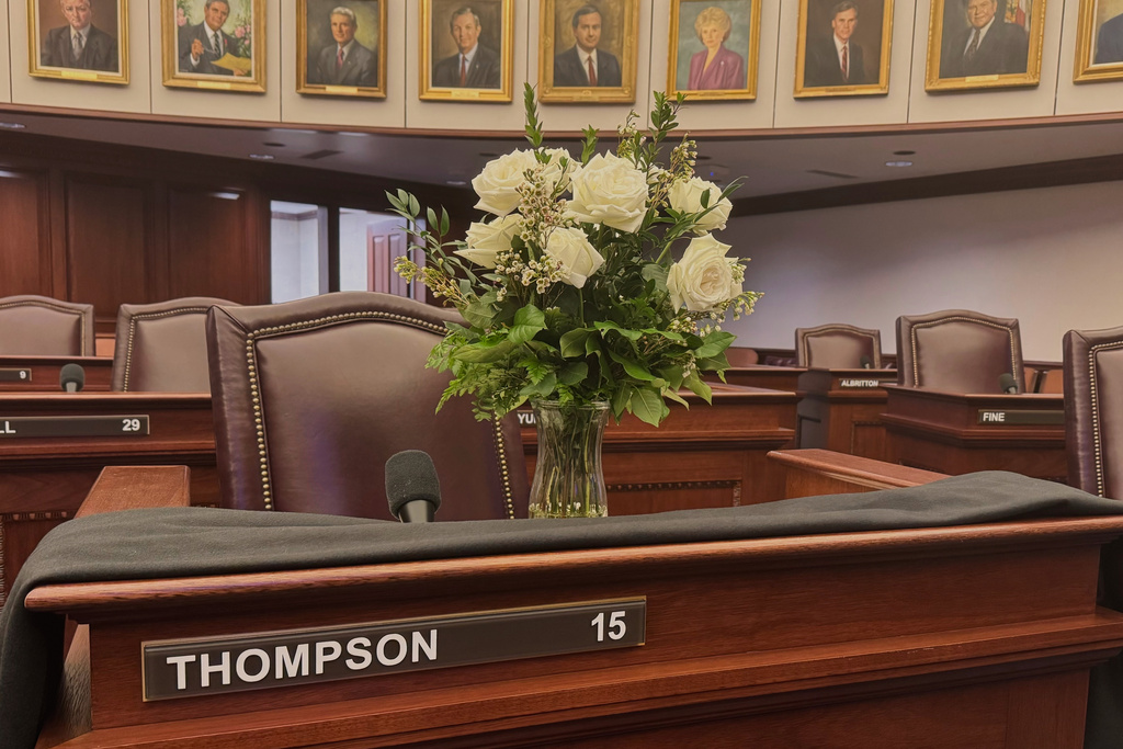 Florida lawmakers honor the 'trailblazing legacy' of late state Sen ...