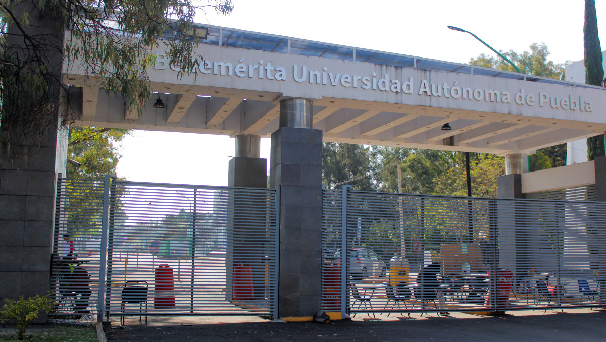 BUAP lanza licitaciones para adquirir mobiliarios para las unidades ...