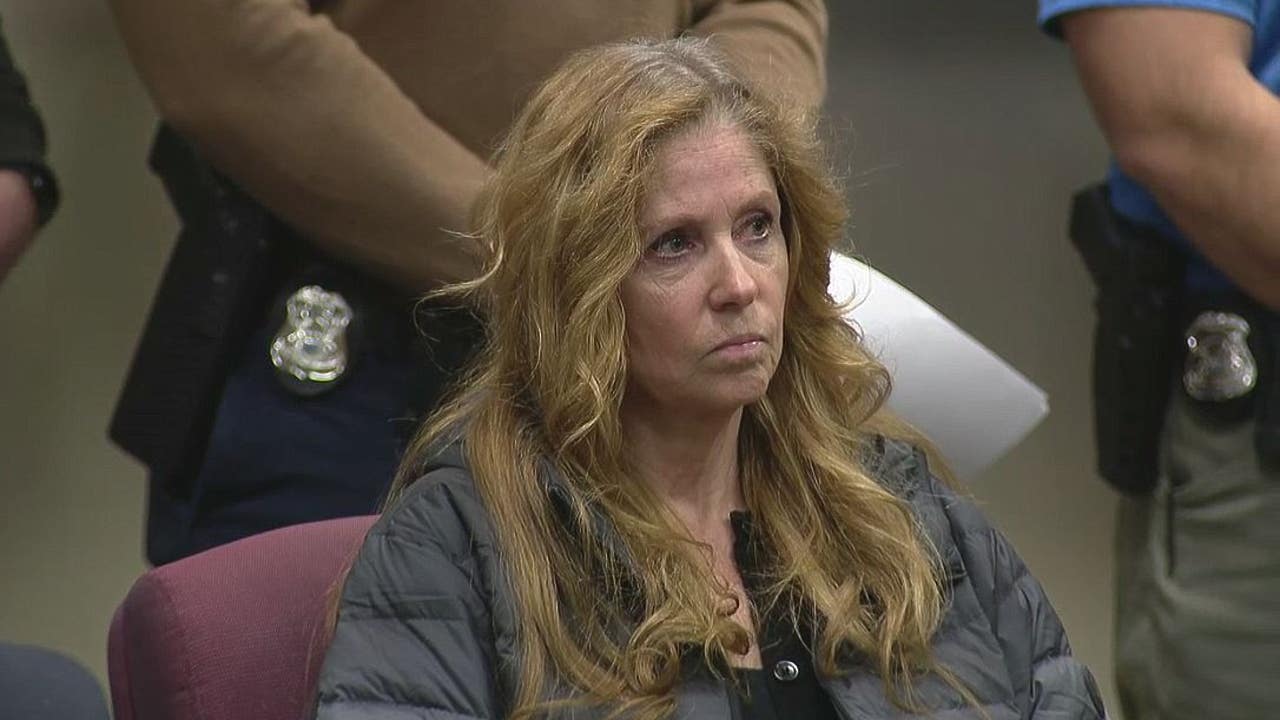 'He laid there and did nothing': Oxford Center CEO's alleged texts ...