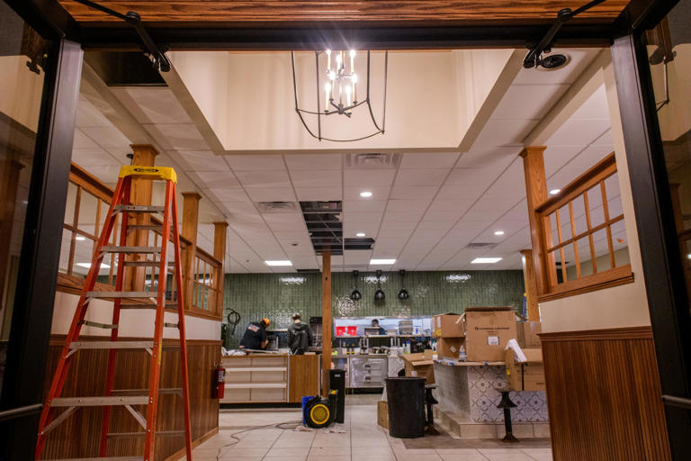 'We've missed you all so much': Popular Goodfield restaurant has ...