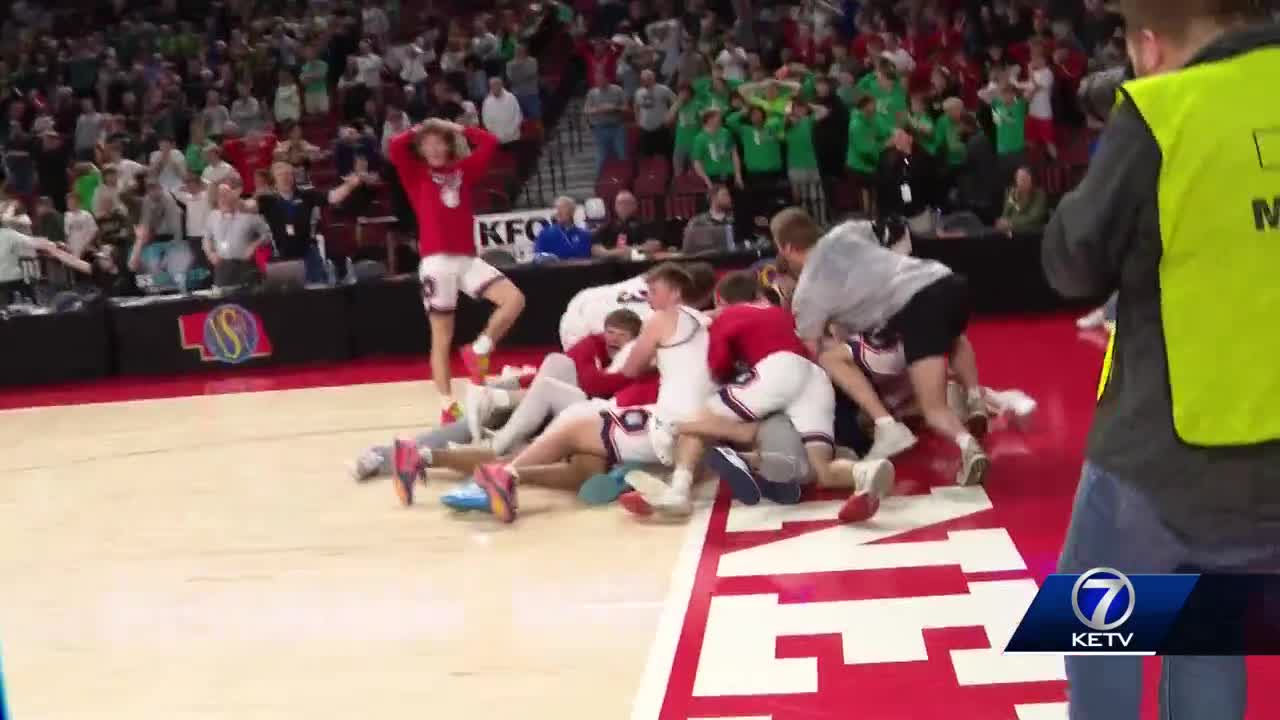 Lincoln Pius vs Norris at state basketball