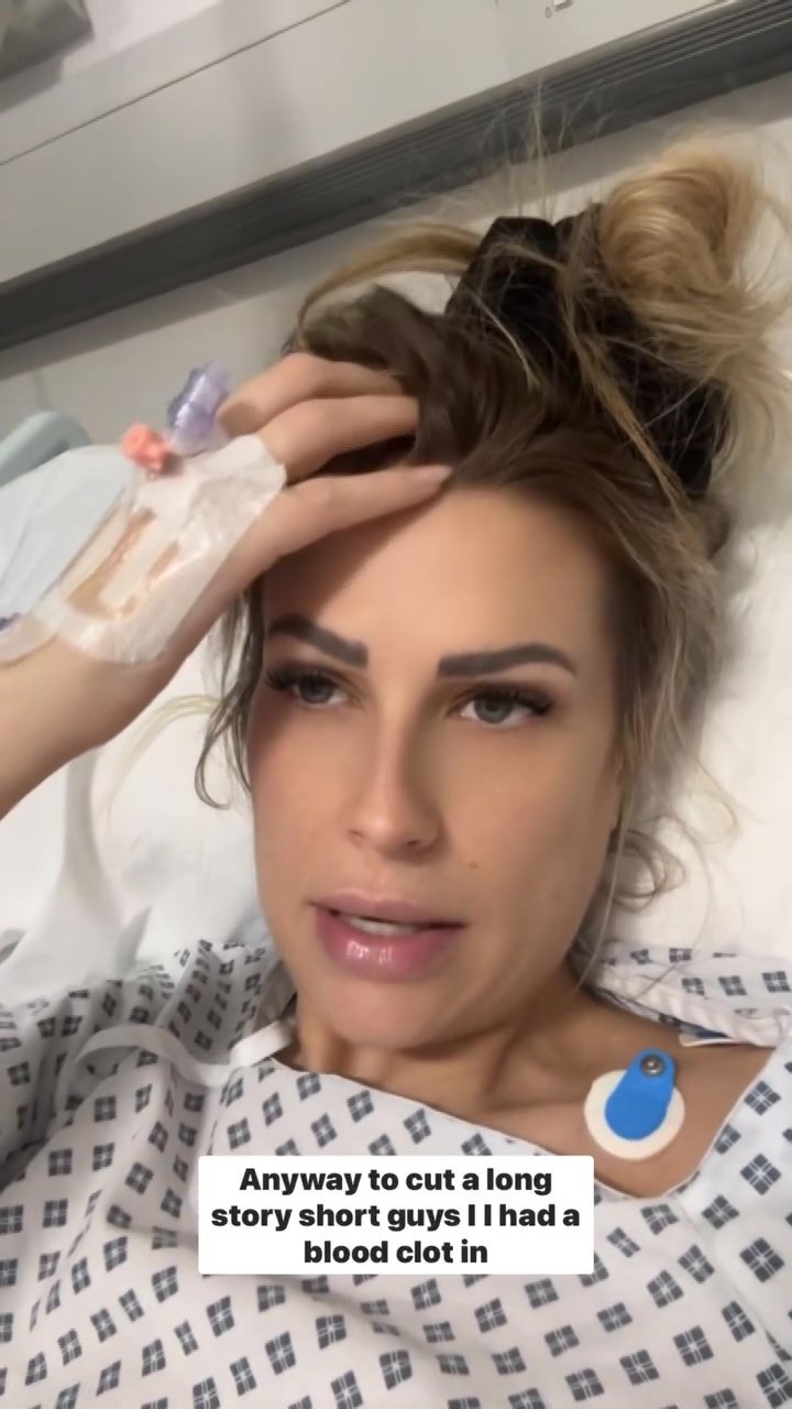 Mrs Hinch shares warning with fans after returning home from blood clot ...