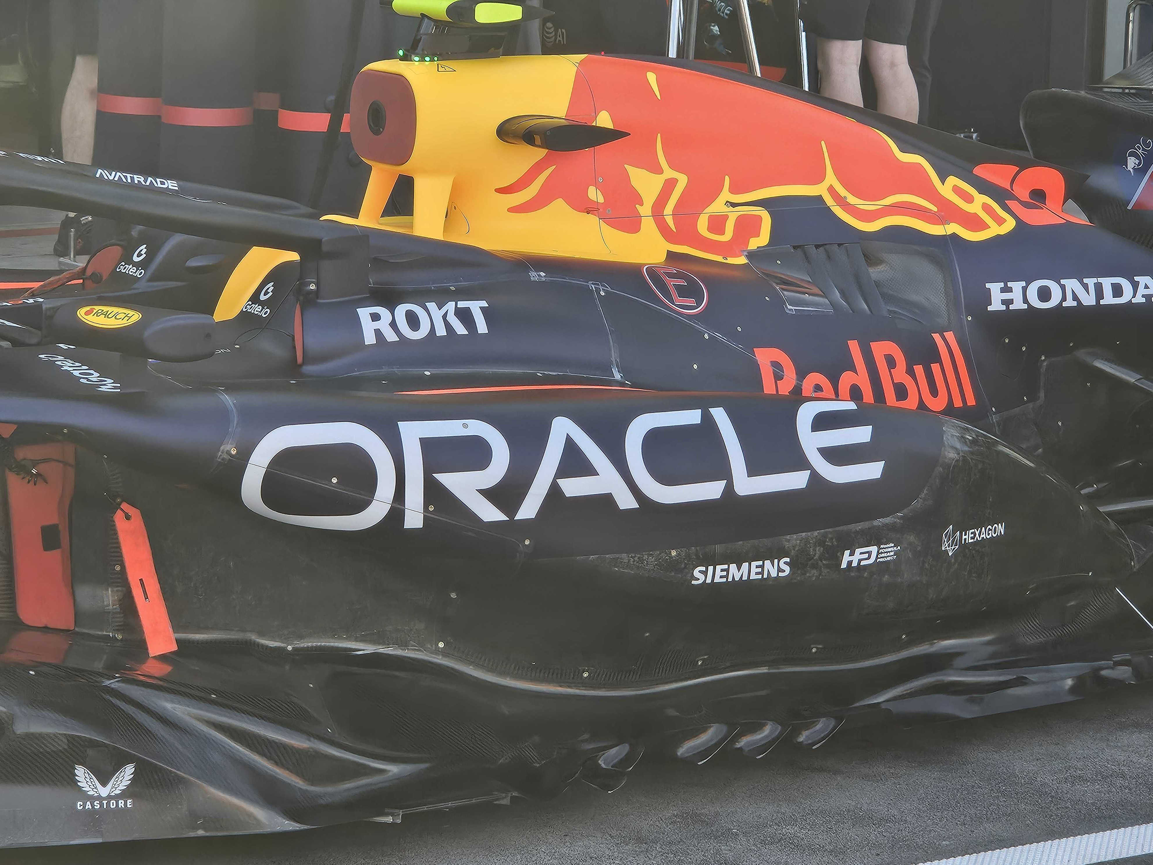 Red Bull arrive to Australia with a stunning number of updates
