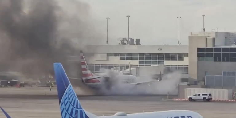 Avión de American Airlines se incendió en el Aeropuerto de Denver; los pasajeros escaparon