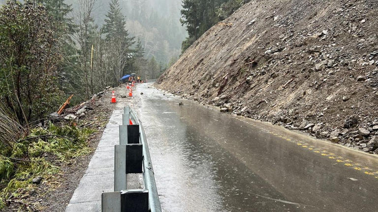 Landslide forces additional closure of State Route 36 on North Coast