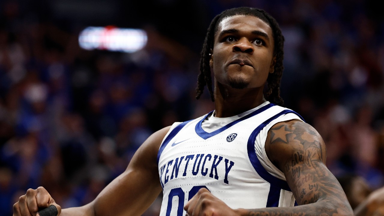 Oweh’s buzzer beater gives Kentucky win over Oklahoma