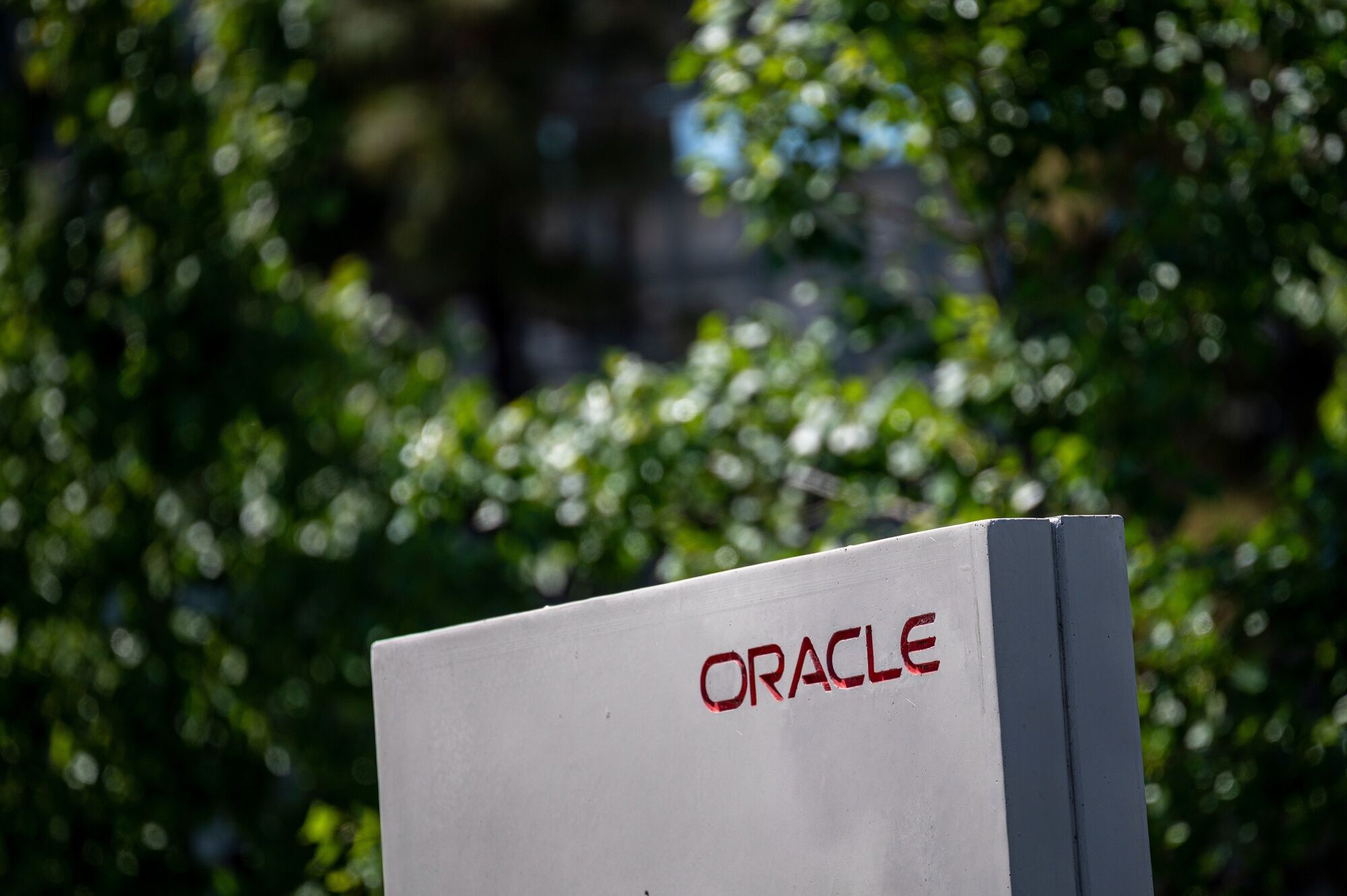 Oracle Said to Weigh Data Center on Indonesia’s Batam Island