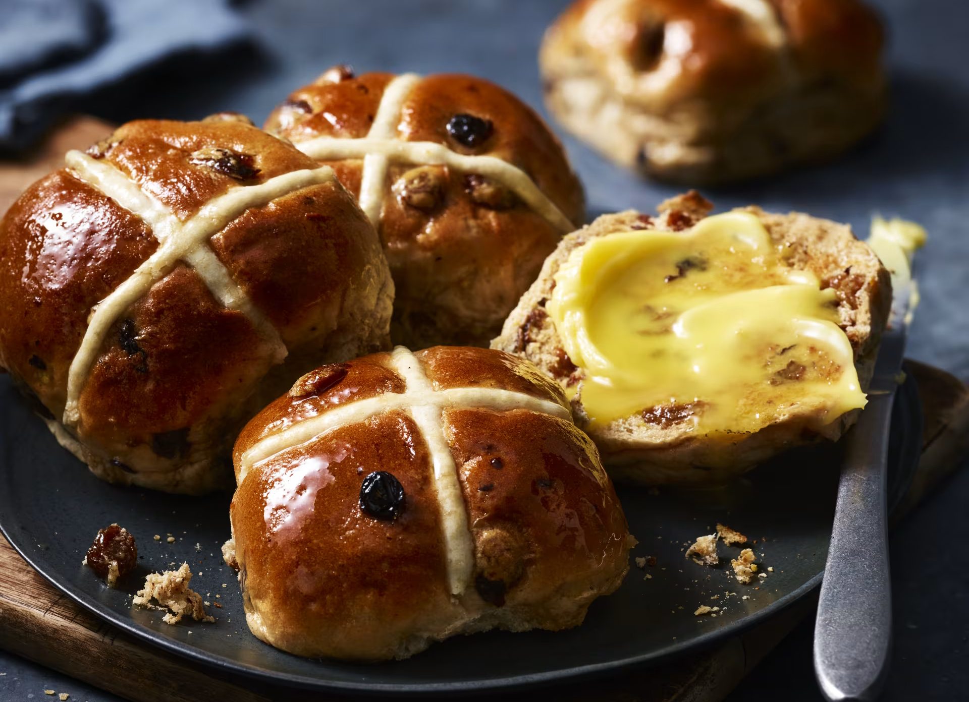 ‘Top notch’ supermarket hot cross buns revealed as best for Easter 2025