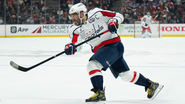 Ovechkin scores 899th goal as Capitals beat Blue Jackets for 6th win in ...