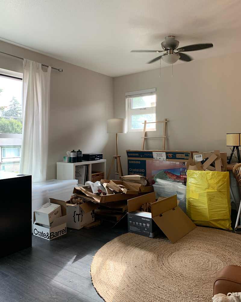 A $670 Makeover Transforms This "Odd Corner" into a Cozy Dining Nook