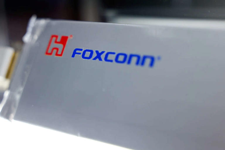 Foxconn to post higher Q4 profit on AI server demand