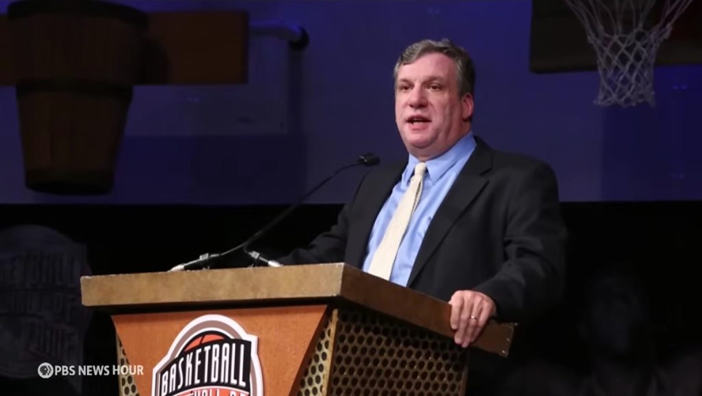 Atlantic 10 Conference offers touching gesture for John Feinstein