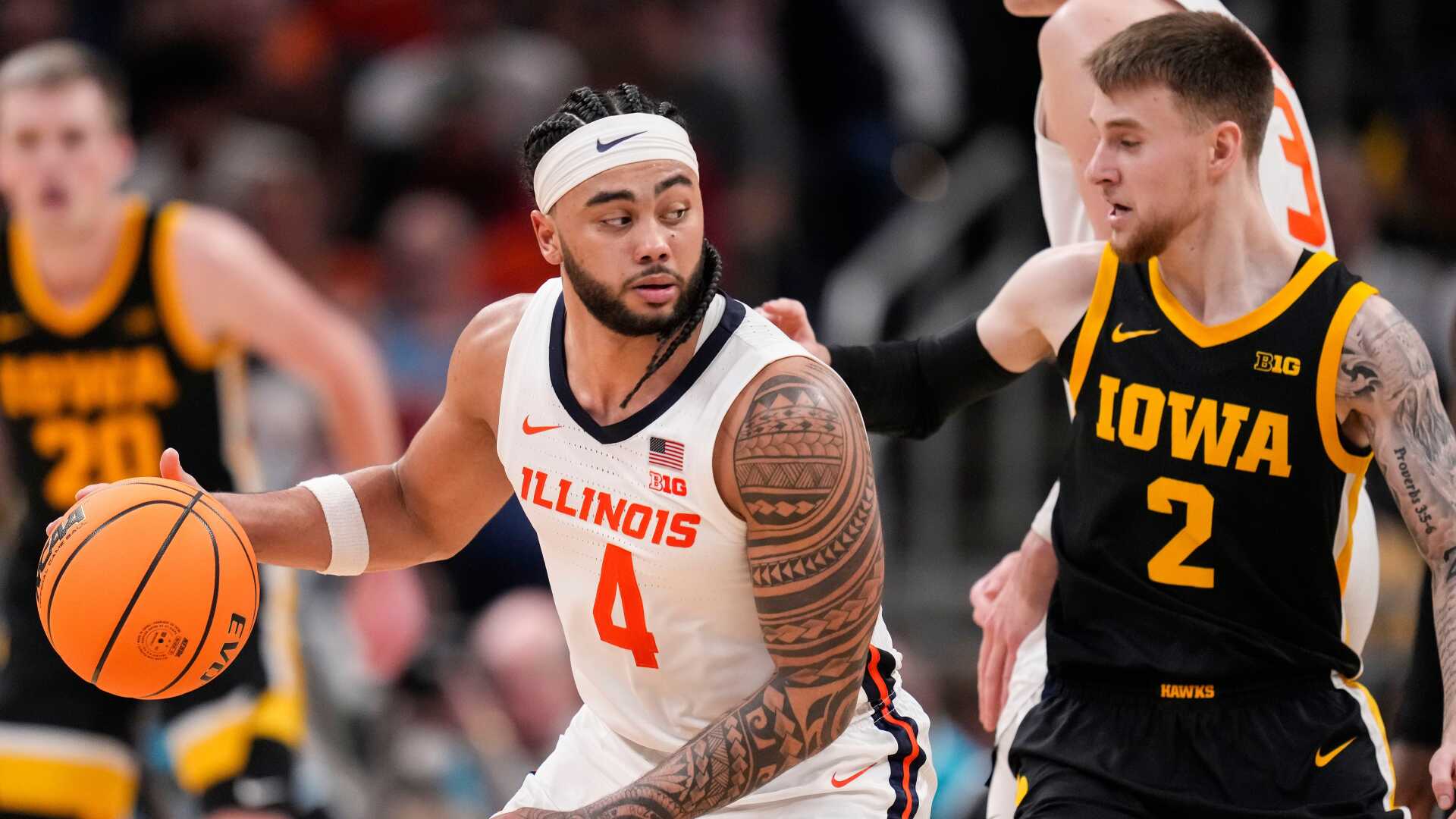 Kylan Boswell scores 24 points to help No. 24 Illinois beat Iowa 106-94 ...