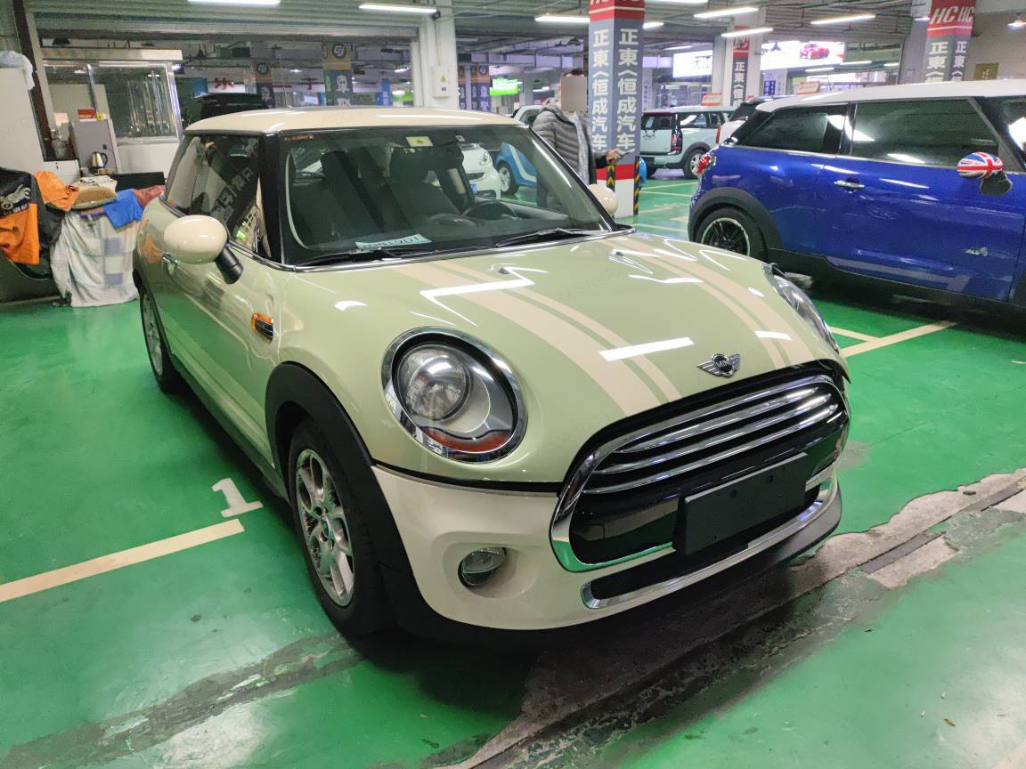 MINI MINI 2014款 1.5T COOPER Fun实拍图